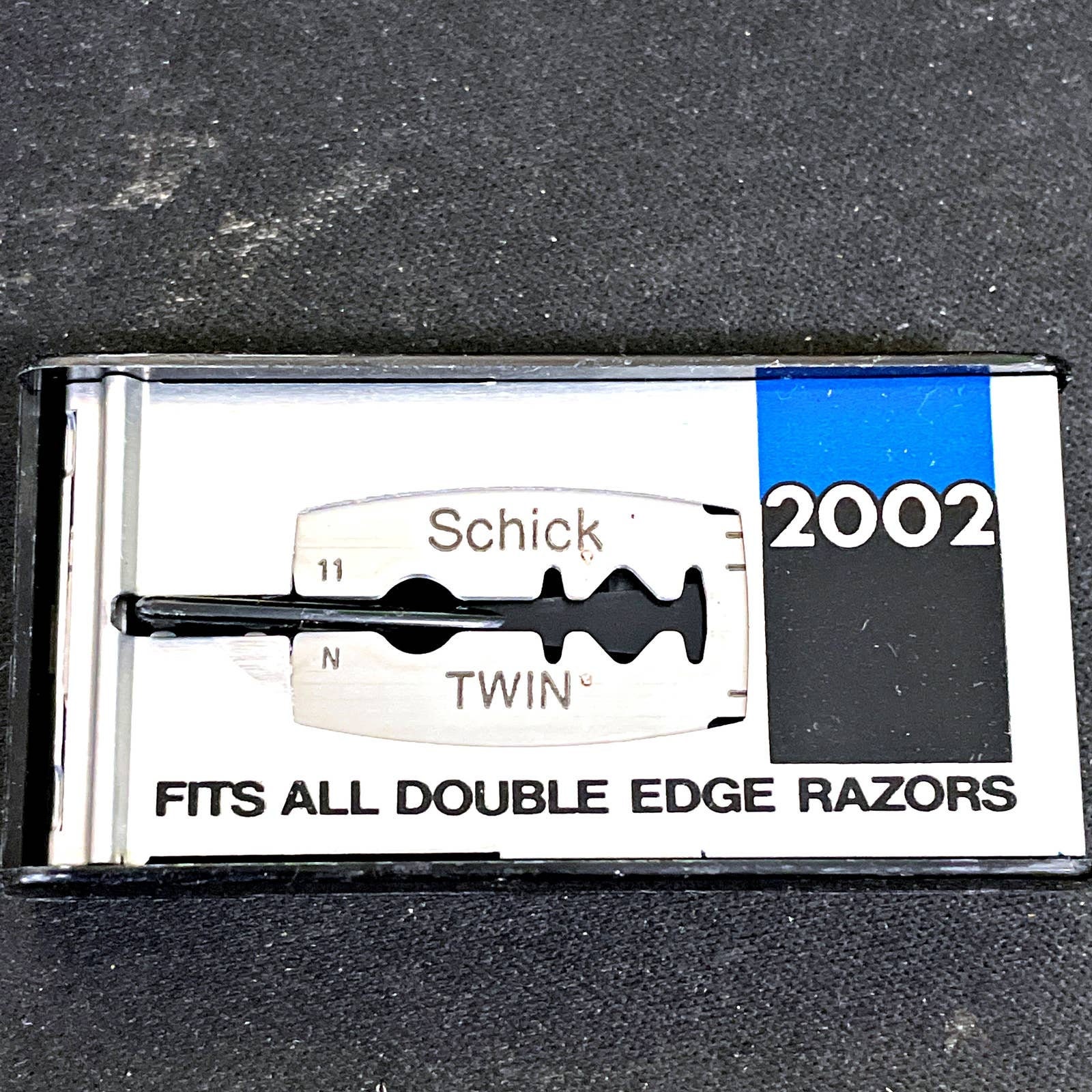 Schick 2002 Twin Double Edge Razor Blades Lot of 11 - Etsy