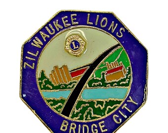 Covered Bridge Lapel Pin CC109 Timber Truss Bridge Enclosed - Etsy