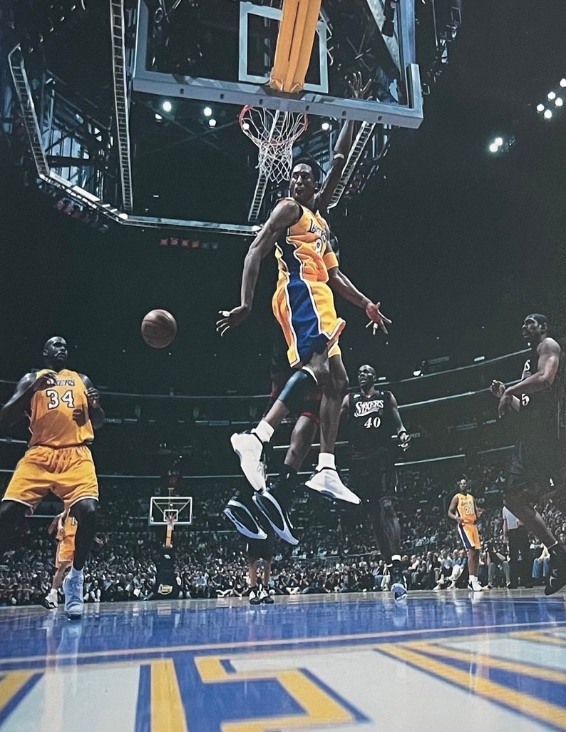 New 8 X 10 Framed and Matted Color Photo of Los Angeles Lakers Legand ...