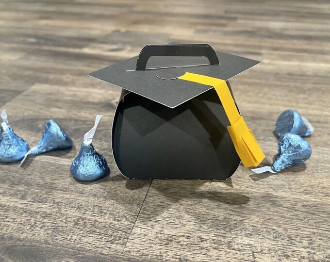 DIY Graduation Cap Gift Box "diy Graduation Cap Gift Box: Craft Your Own Celebration - Etsy Canada