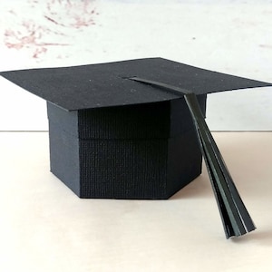 DIY Graduation Cap Gift Box "diy Graduation Cap Gift Box: Craft Your ...