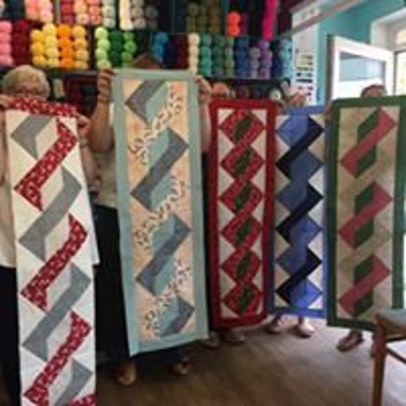 Twisted Pole Table Runner Digital Pattern by White Gecko Craft Lounge ...