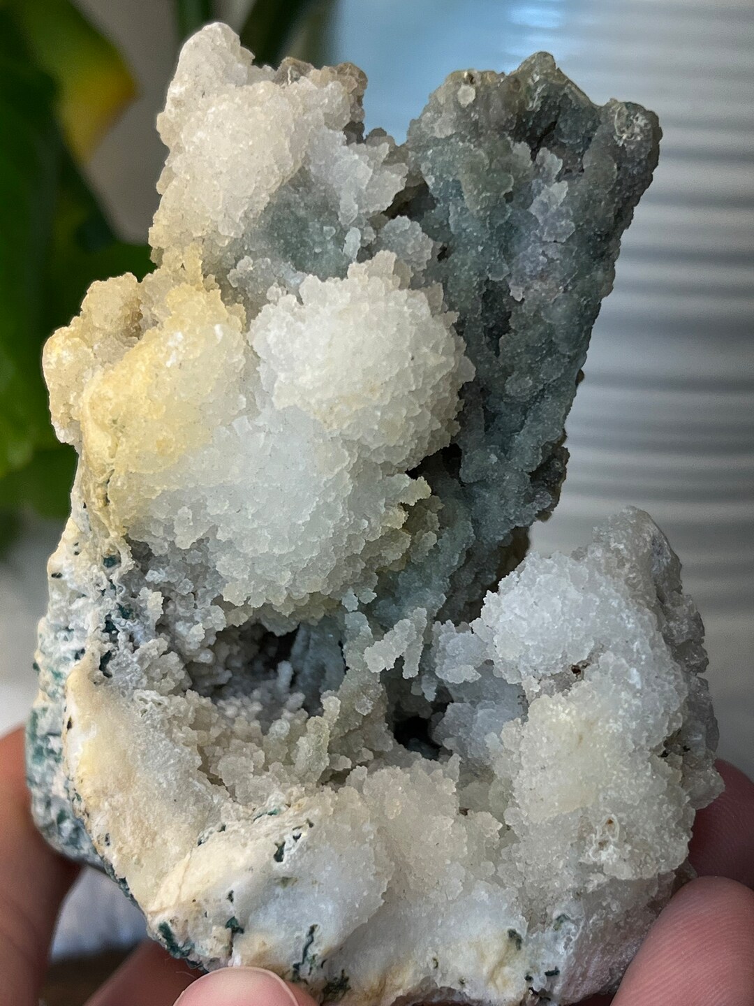Microcrystalline Chalcedony Quartz Clusters With Chlorite | Multiple ...