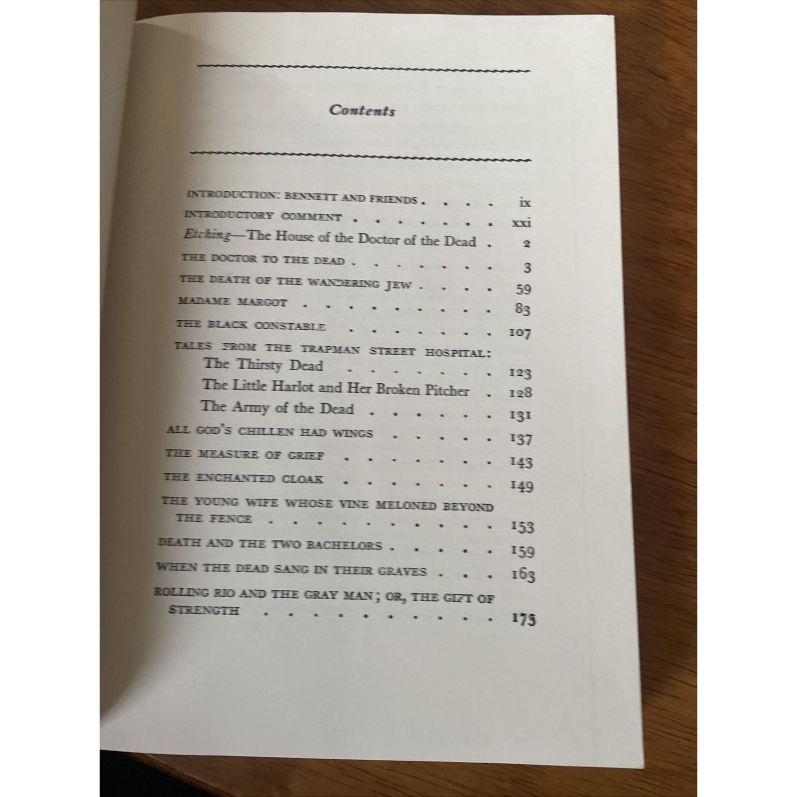 The Doctor to the Dead : Grotesque Legends and Folk Tales of Old ...