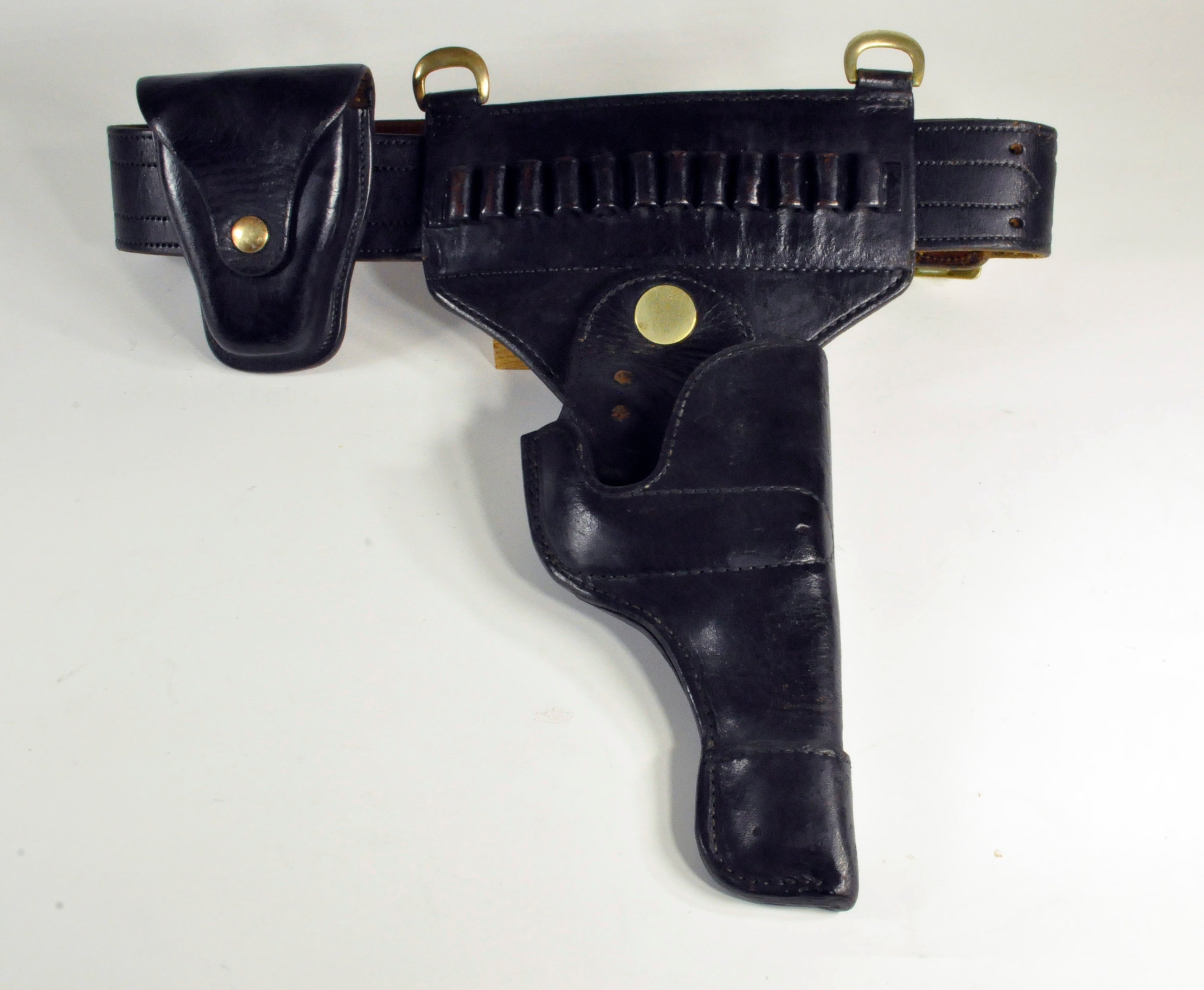 Vintage Police Duty Belt, Holster and Handcuff Case Made From Leather ...