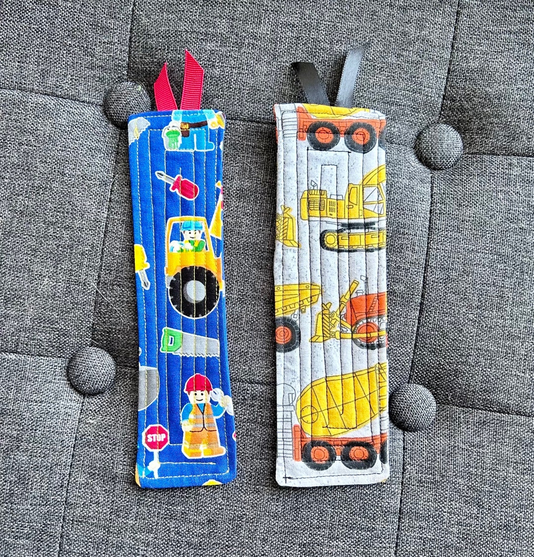 Set of 2 Fabric Quilted Bookmarks for Kids Construction - Etsy