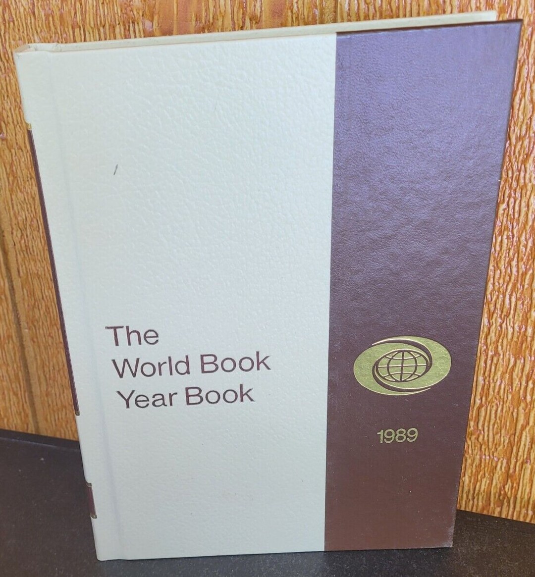 The World Book Year Book 1989, Home, Office Homeschool Library Teacher ...