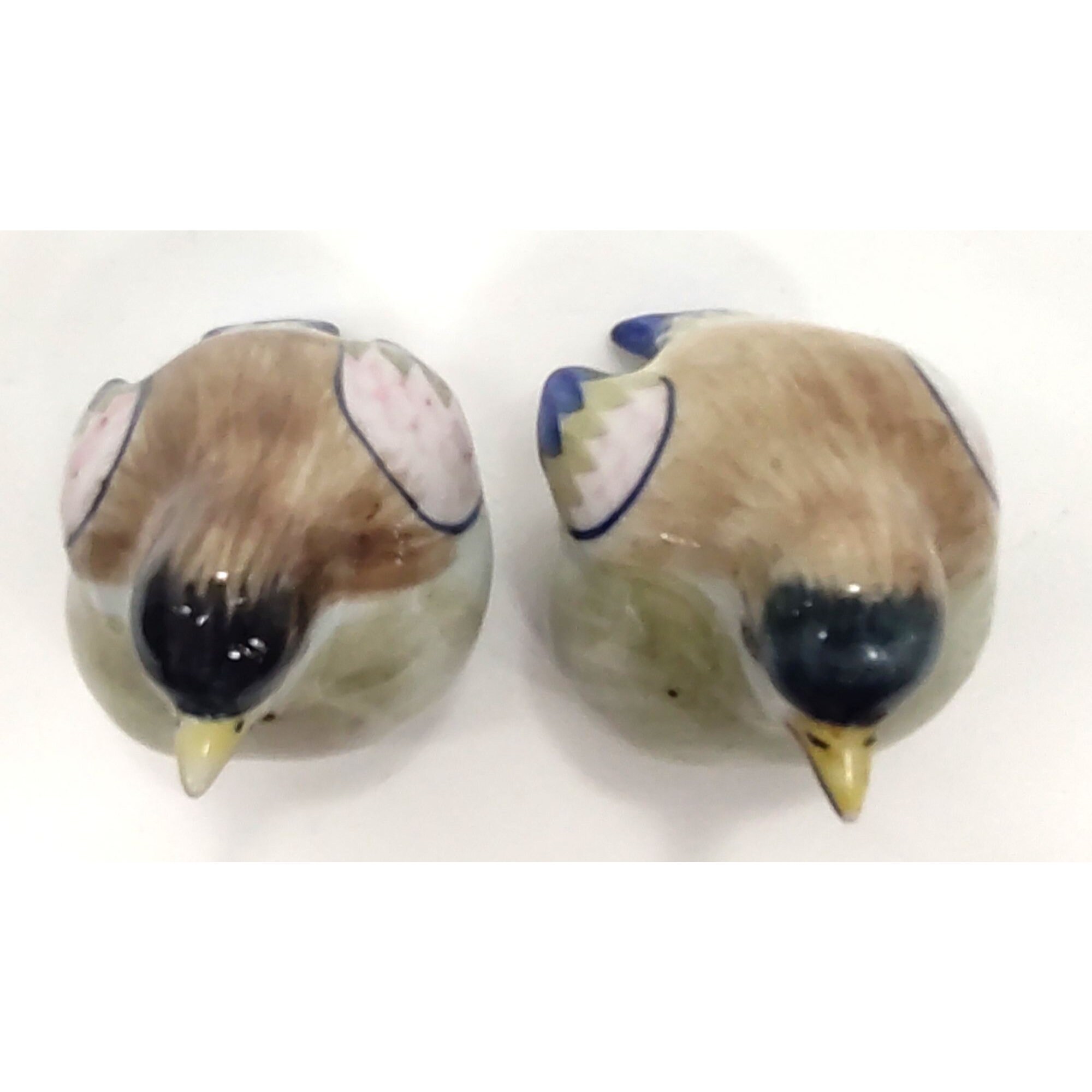 Fat Bird Sparrow Salt and Pepper Shakers Hand Painted Thailand - Etsy