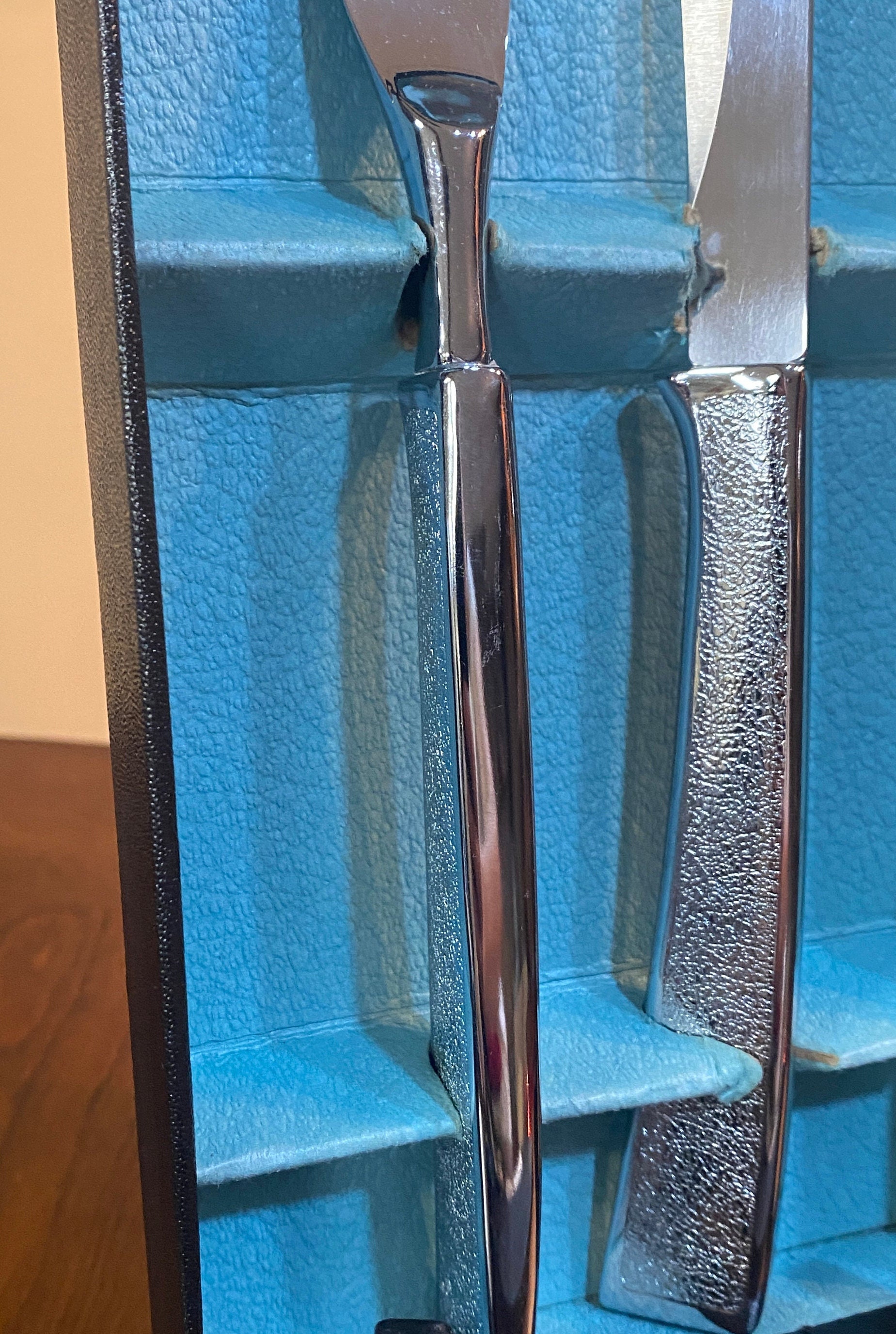 Beautiful Vintage Carvel Hall Steelsmiths Great Blades 2 Piece Carving ...