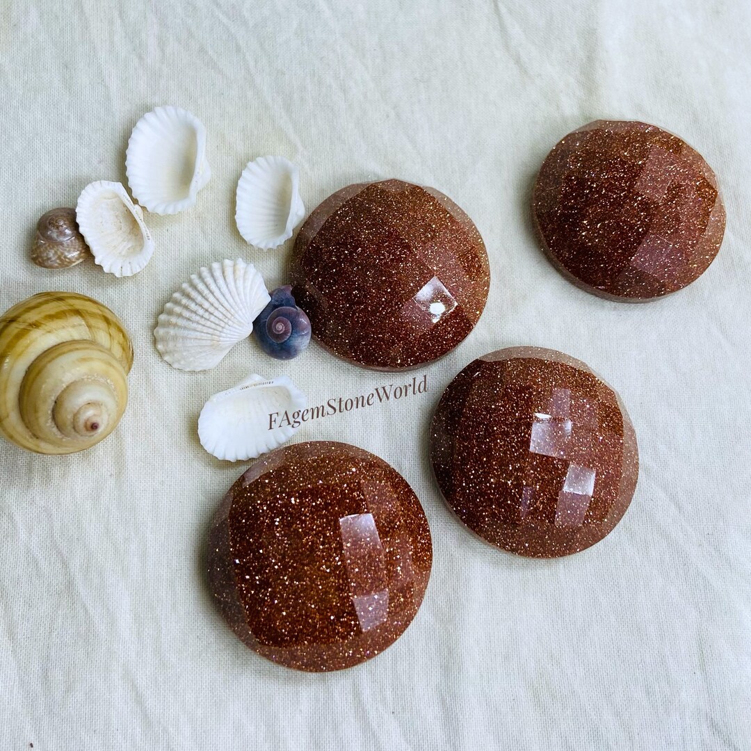 Red Gold Sandstone Cabochon: Round Checker Cut Golden Sun Sitara (10mm ...