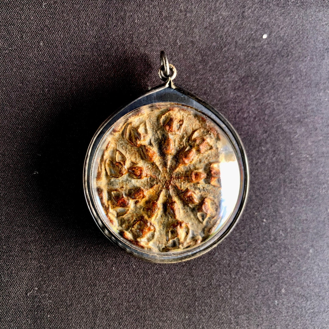 Buddhist Amulet Locket - Etsy