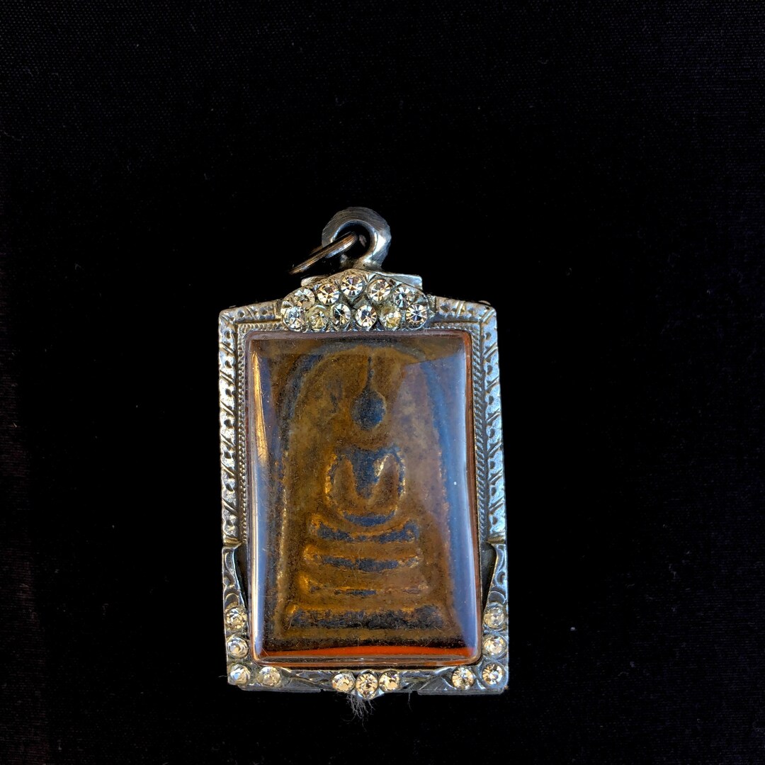 Seated Buddha Amulet Locket - Etsy