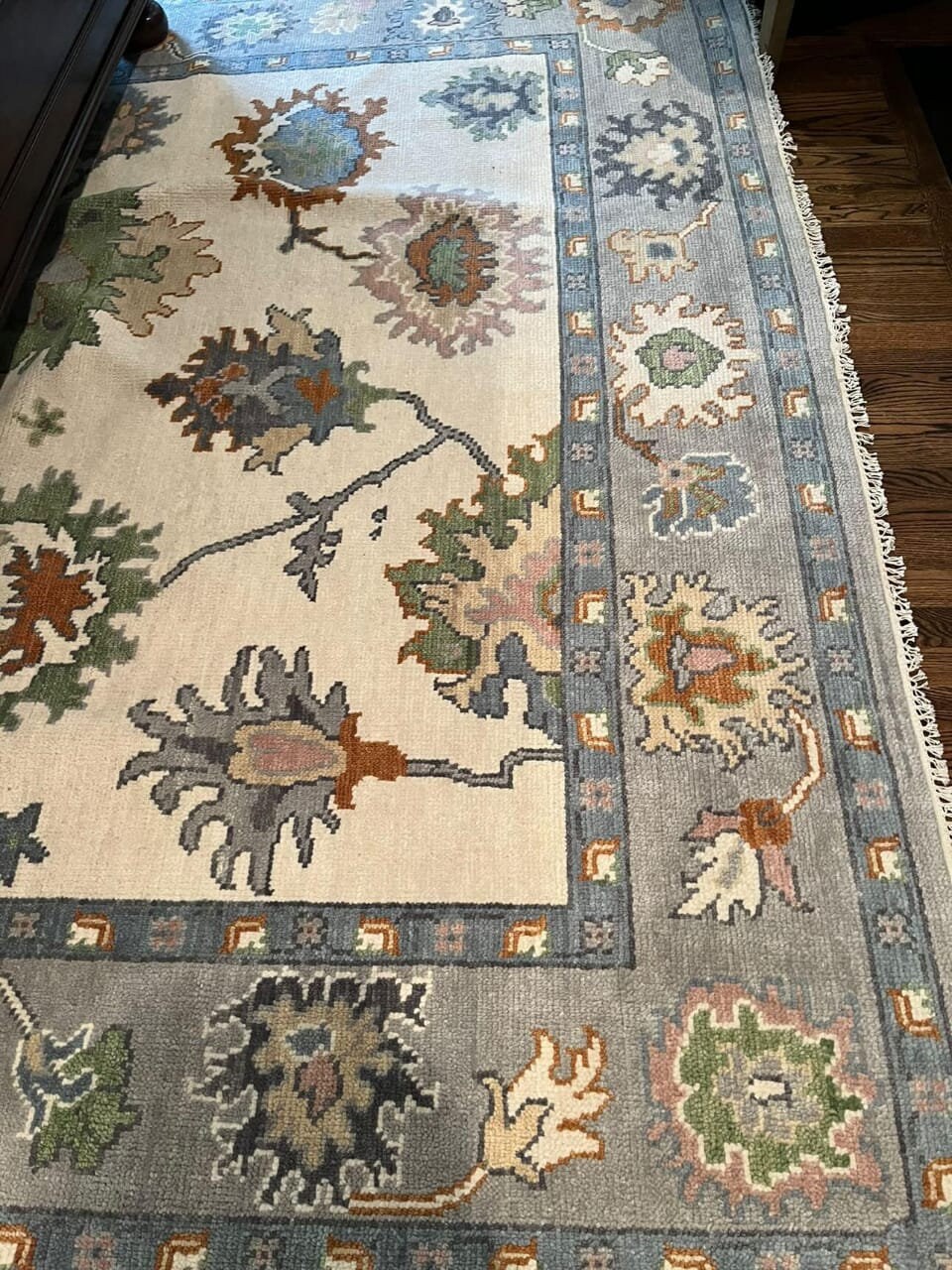 Beautiful Ivory Color Handmade Oushak Rug Hand Knotted Rug Turkish Knot ...