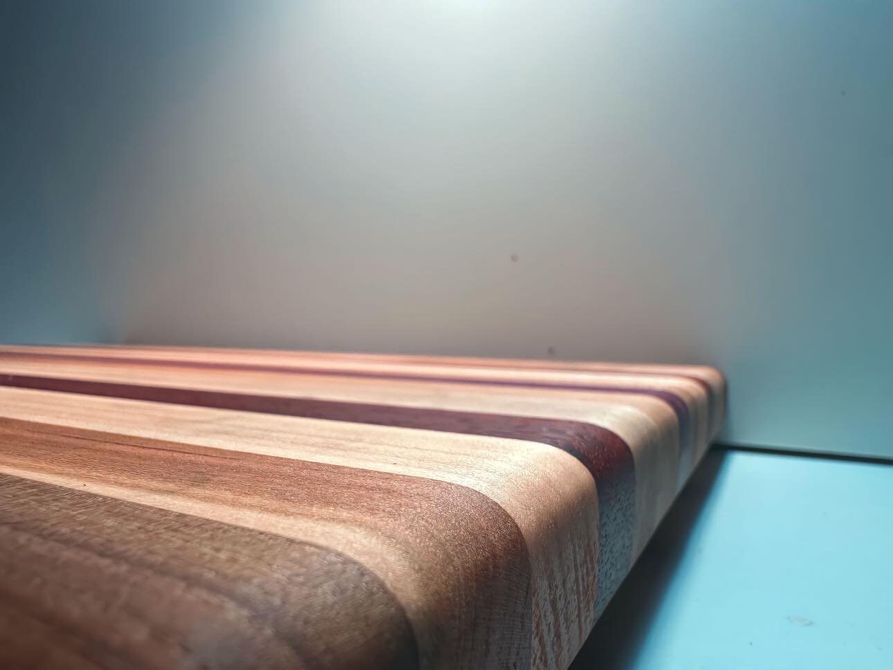 Multi-wood Edge Grain Cutting Board - Etsy