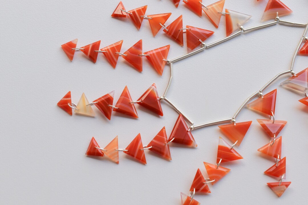 50 Pieces Red Banded Onyx Triangle Crown Cut Natural Gemstone Beads ...