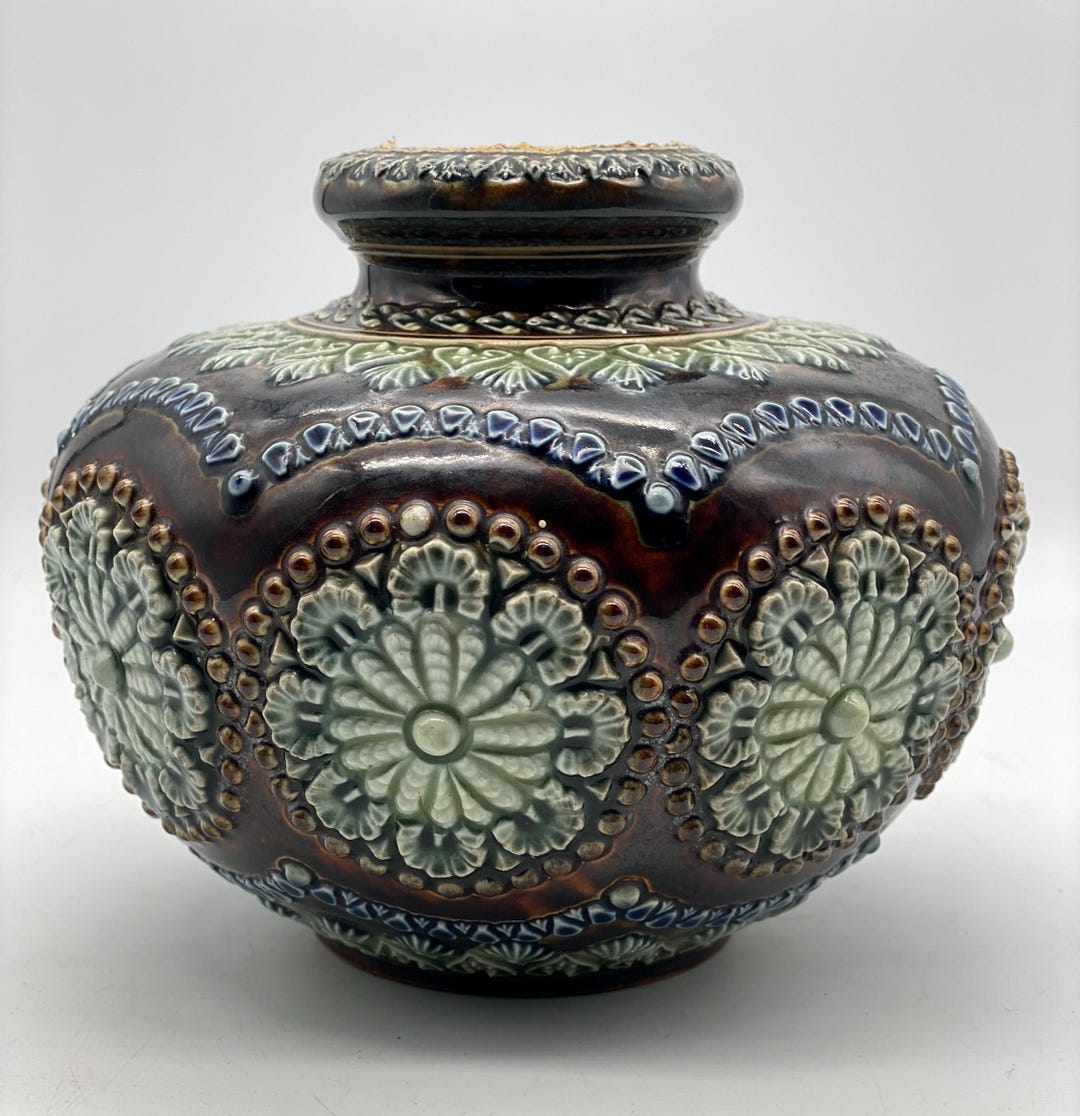 Antique Doulton Lambeth Imperfect Vase Signed EP (emily Partington ...