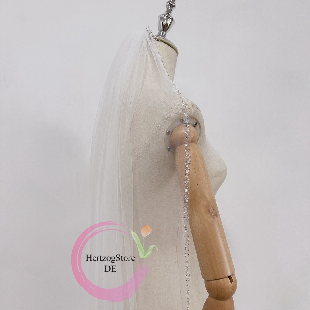 Simple Minimalist Small Pearl Sequin Veil. Pearl Edge Bridal Veil With ...
