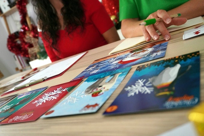 Christmas Mystery Game | Printable | Online | Detective | Puzzle ...