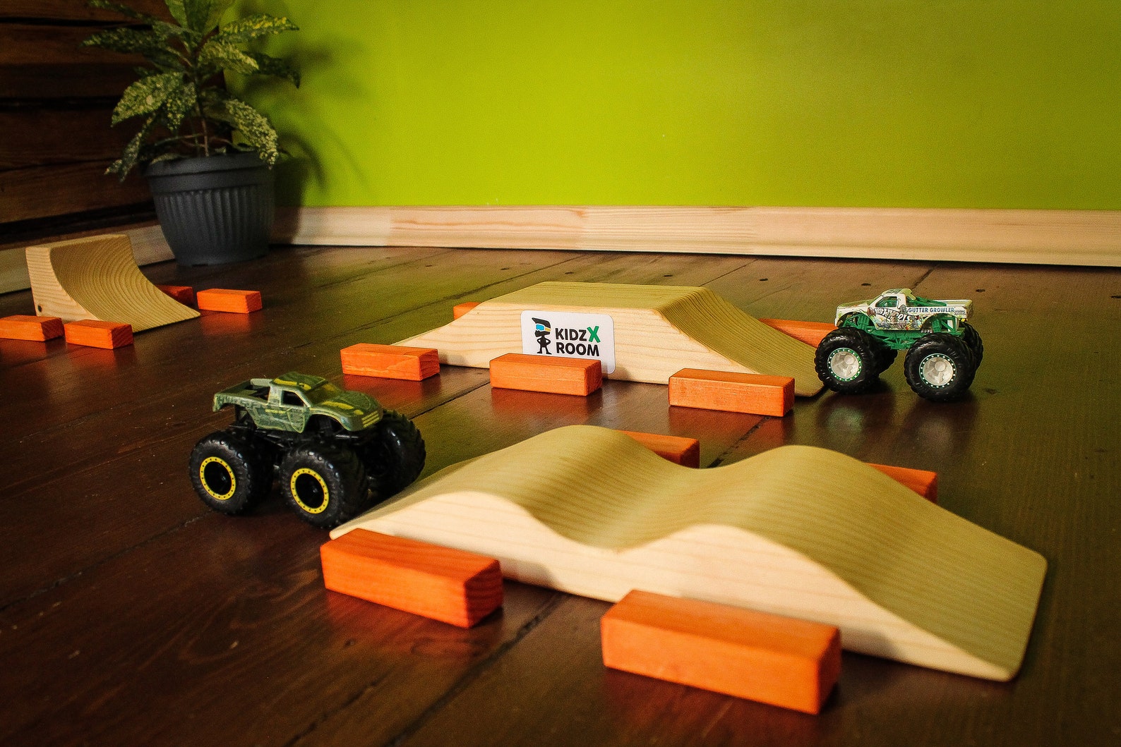 Hot Wheels Monster Jam Wooden Monster Truck Racing Track - Etsy