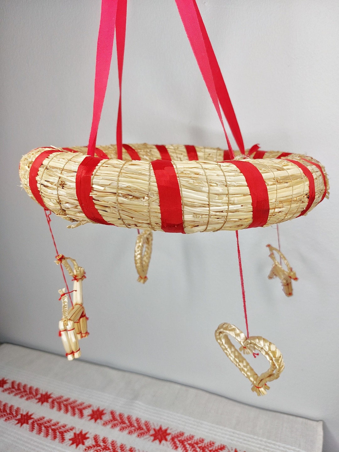 Vintage Christmas Straw Mobile, Vintage Wreath, Christmas Straw Wreath ...