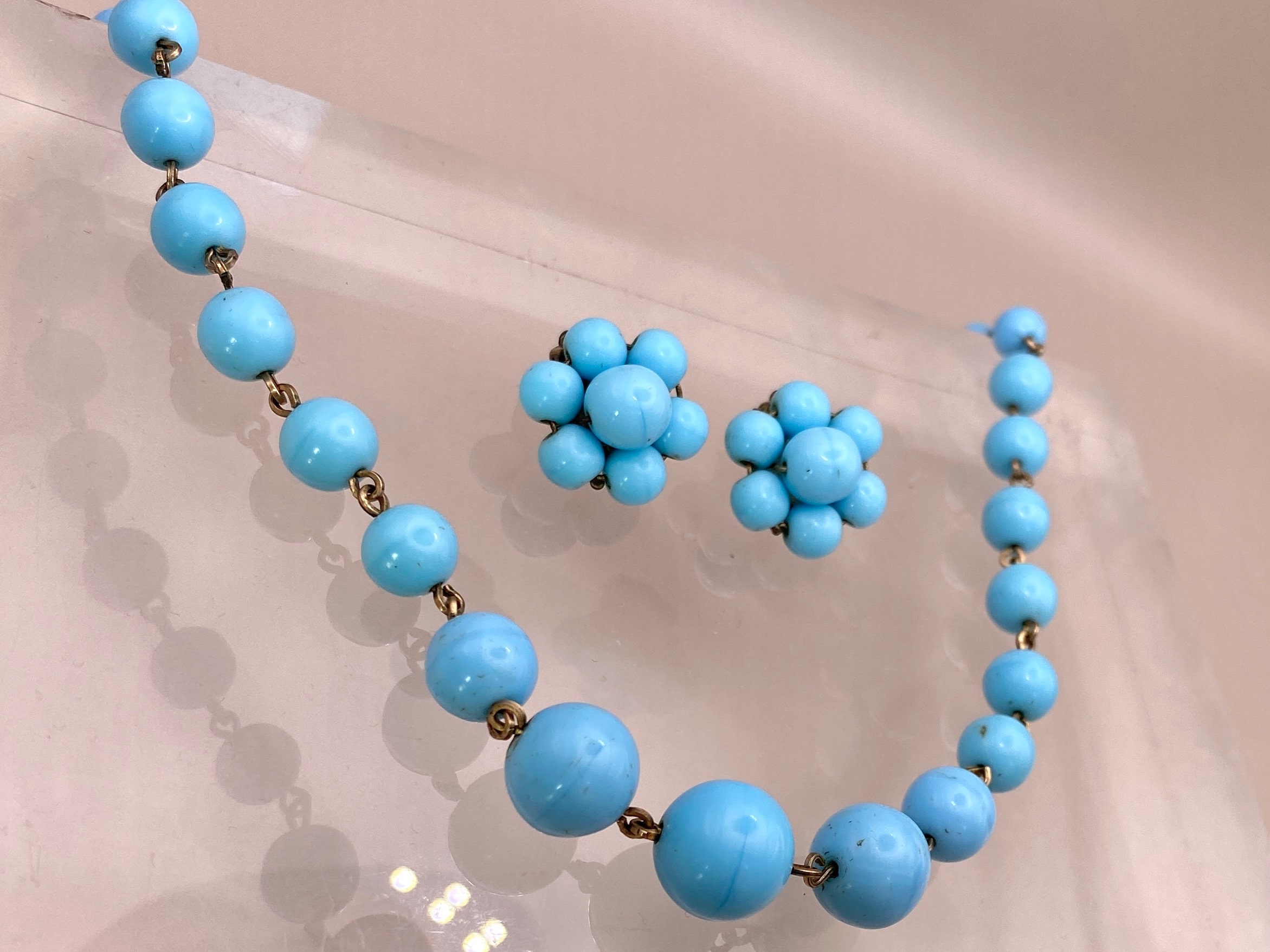 Vintage 1950's Glass Bead Graduated Collar Chocker Necklace and Clip on ...