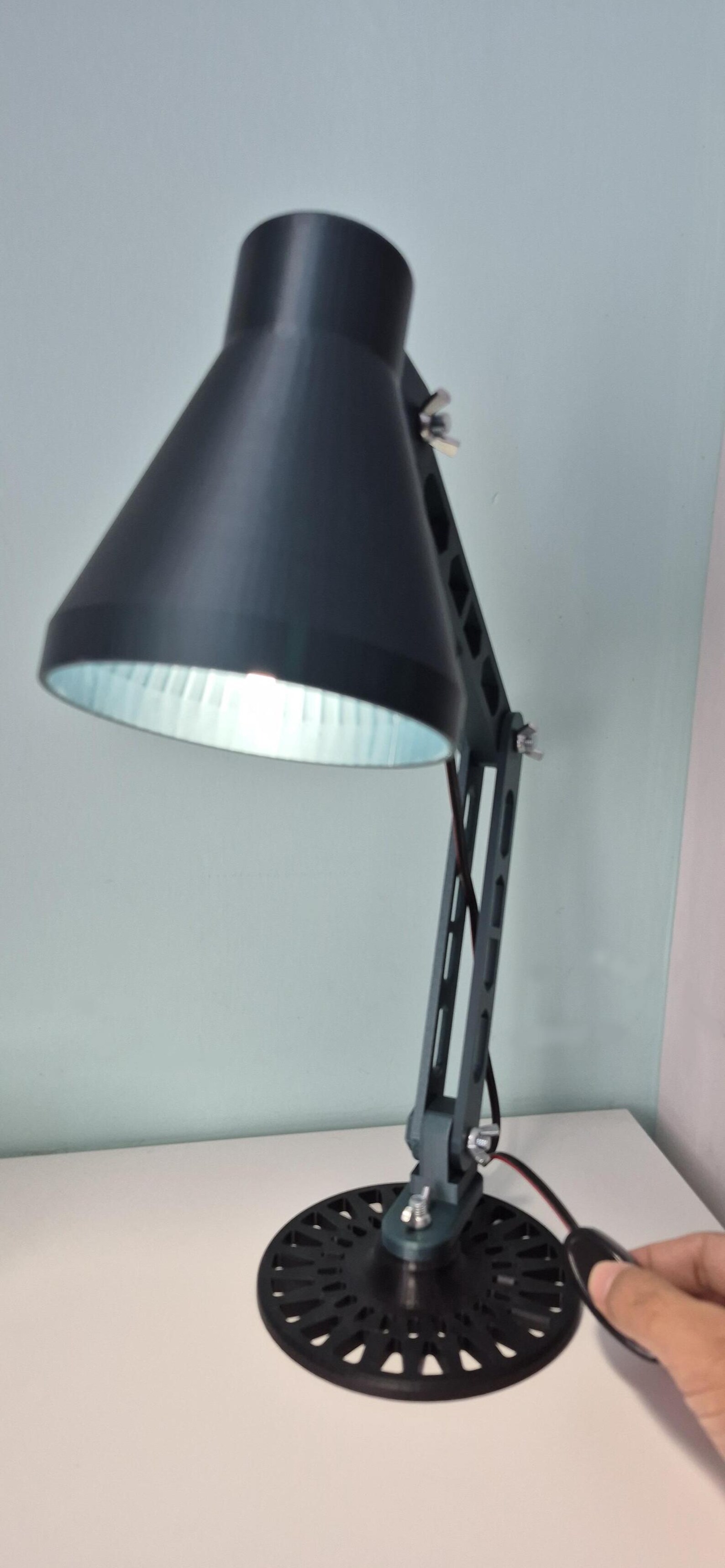 Acrobat Lamp 3D Printable Desk Lamp STL File (digital Download) With ...