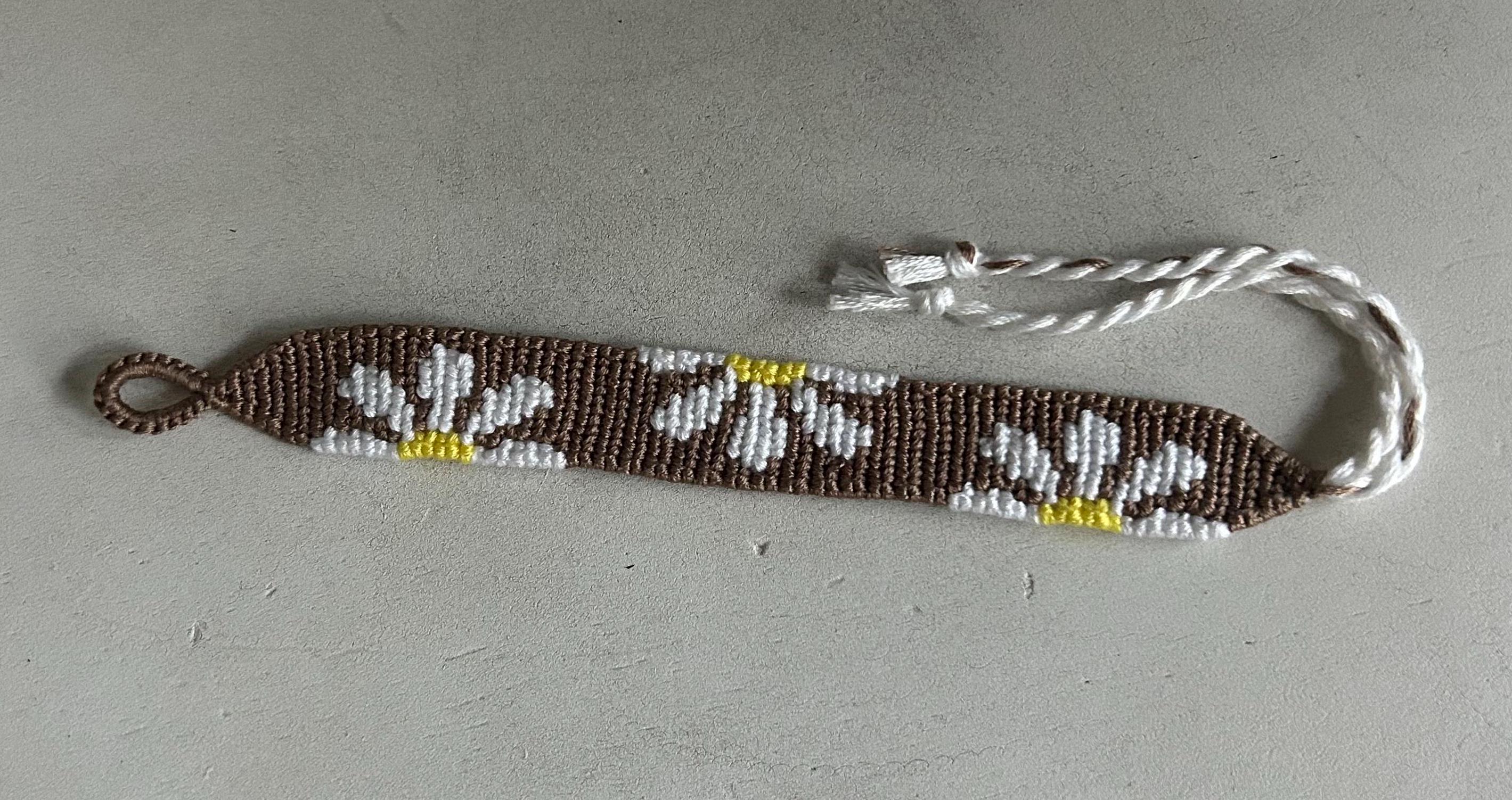 Flower Friendship Bracelet - Etsy