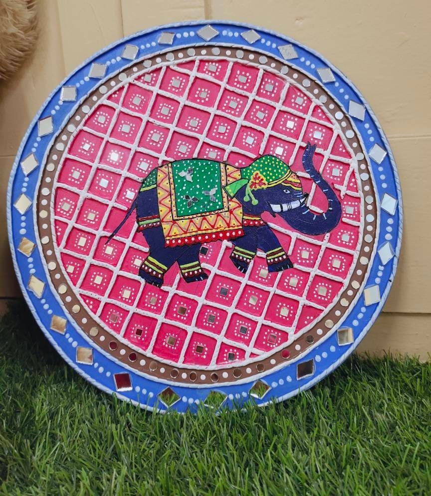 ELEPHANT LIPPAN ART - Etsy