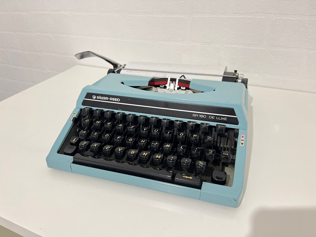 Vintage Blue Typewriter, Silver-reed Typewriter - Etsy