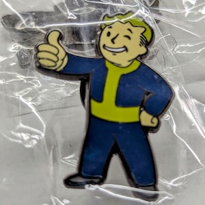Pins Fallout Enamel Video Game Pins Fallout Enclave Fallout New Vegas ...