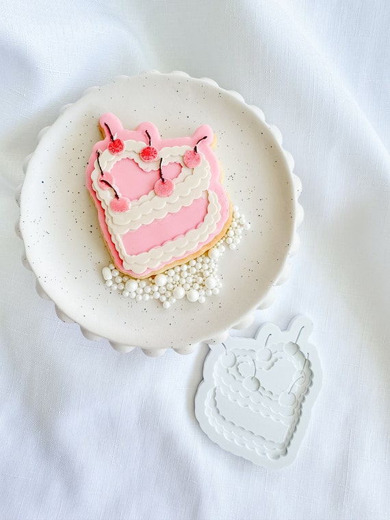 Cake cookie cutter store