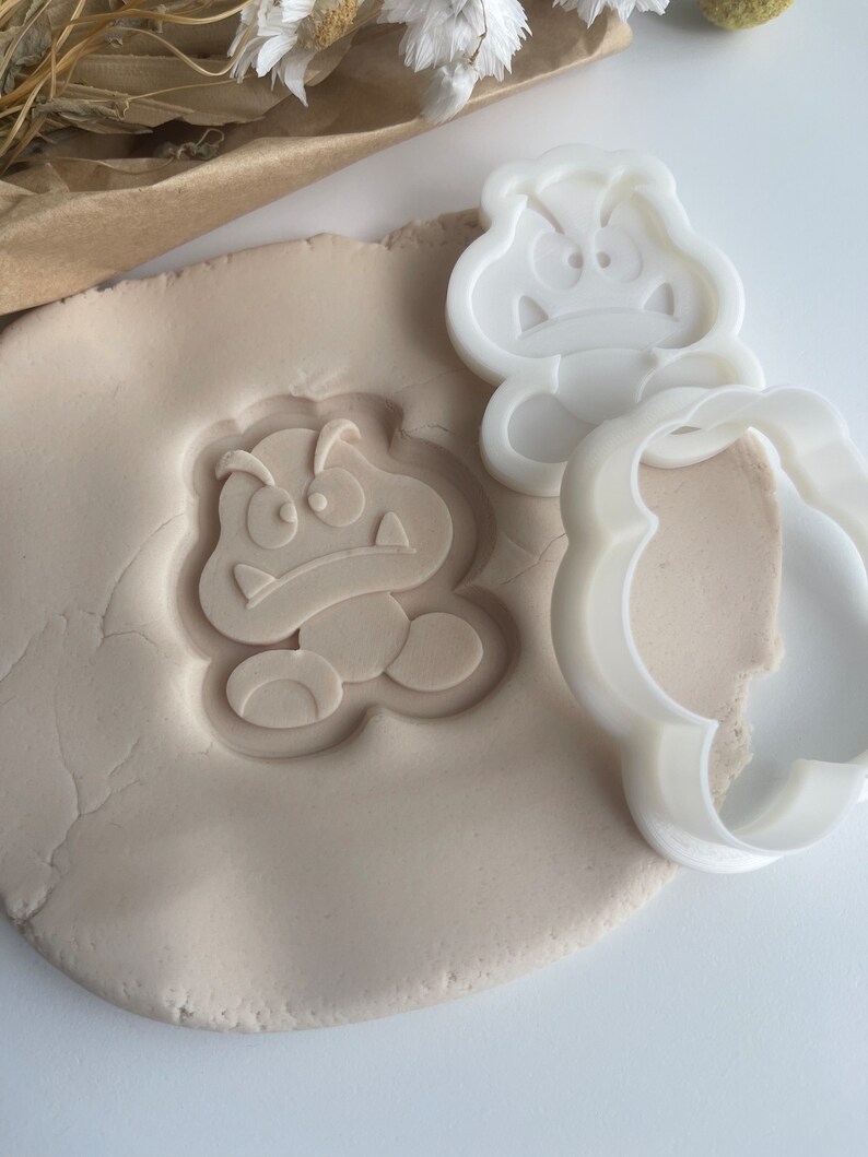 Goomba Cookie Cutter & Fondant Stamp Debosser Mario Bros - Etsy