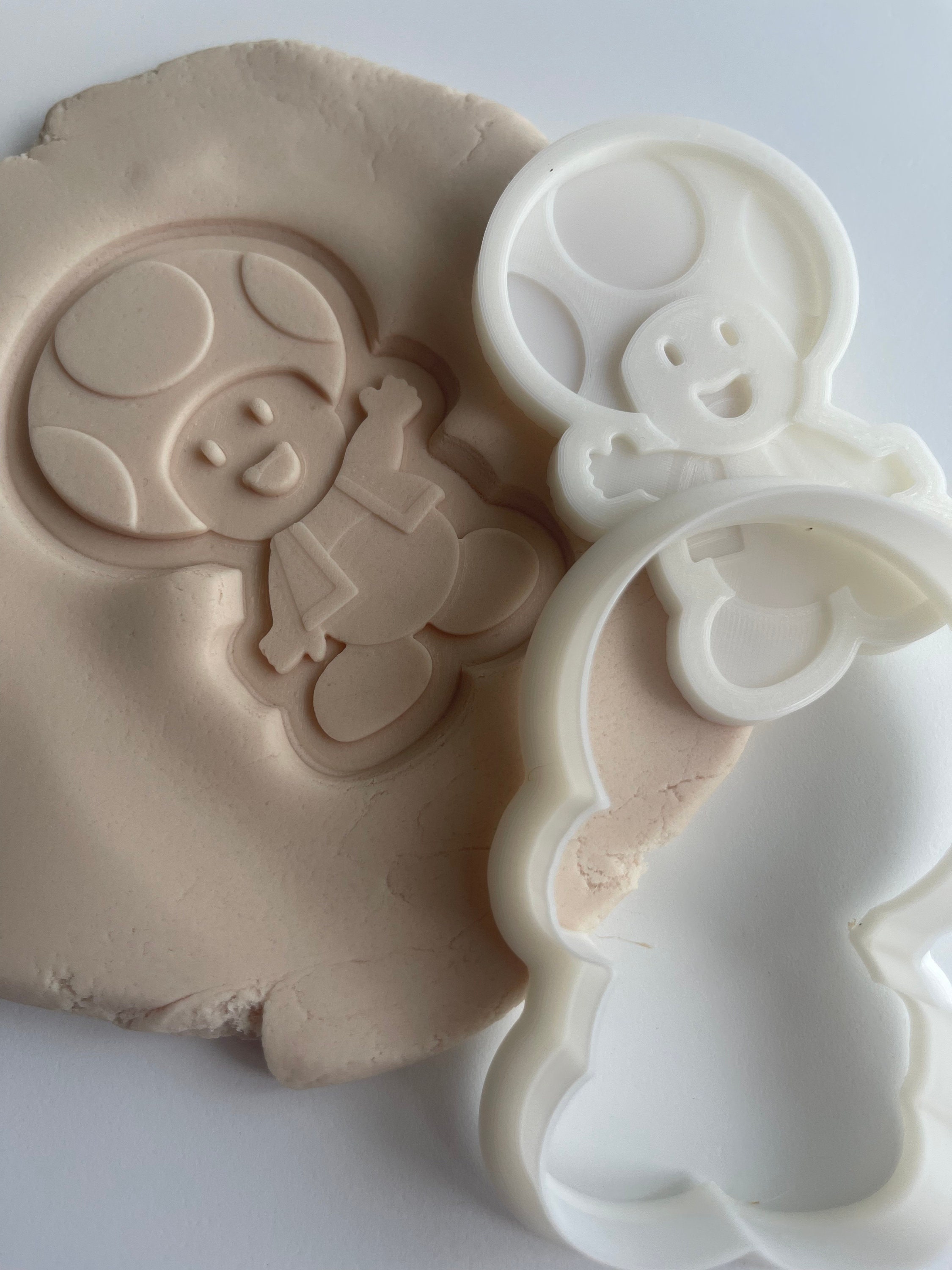 Toad Cookie Cutter & Fondant Stamp Debosser Mario Bros - Etsy