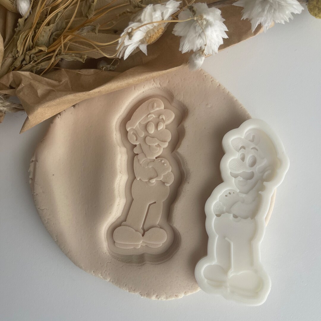 Luigi Cookie Cutter & Fondant Stamp Debosser Mario Bros - Etsy