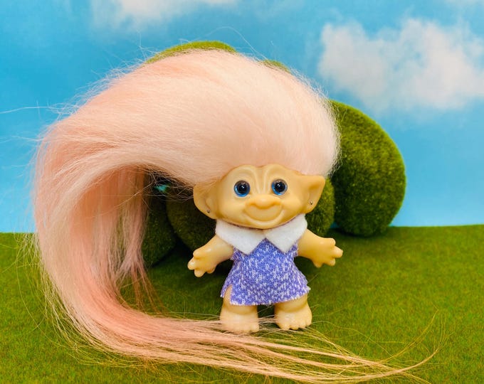 1960's Dam Style Troll - New Soft Peach Sensory Icelandic Sheepskin ...