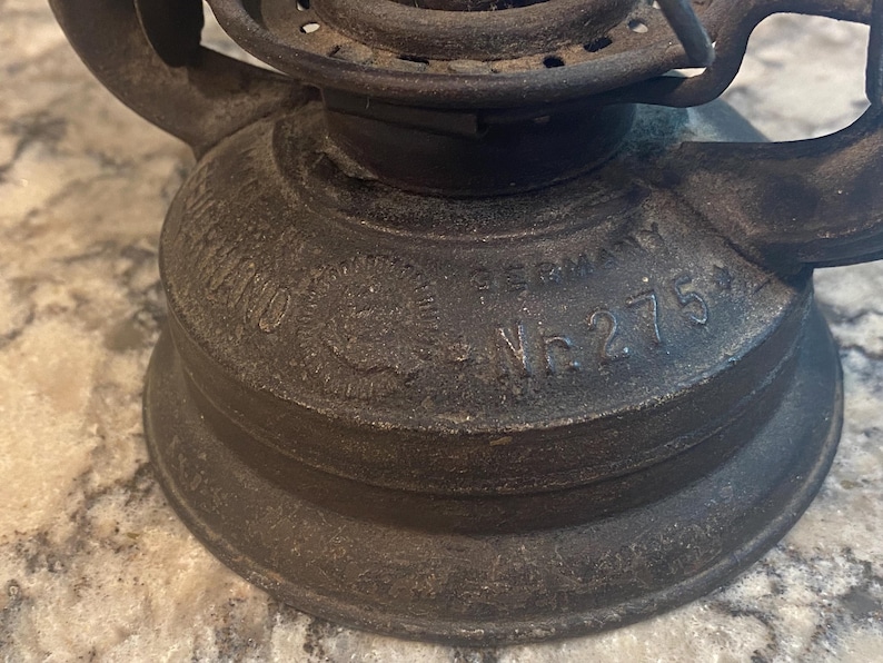 Feuerhand 275 Baby Vintage Lantern - Classic German Oil Lamp, Durable ...