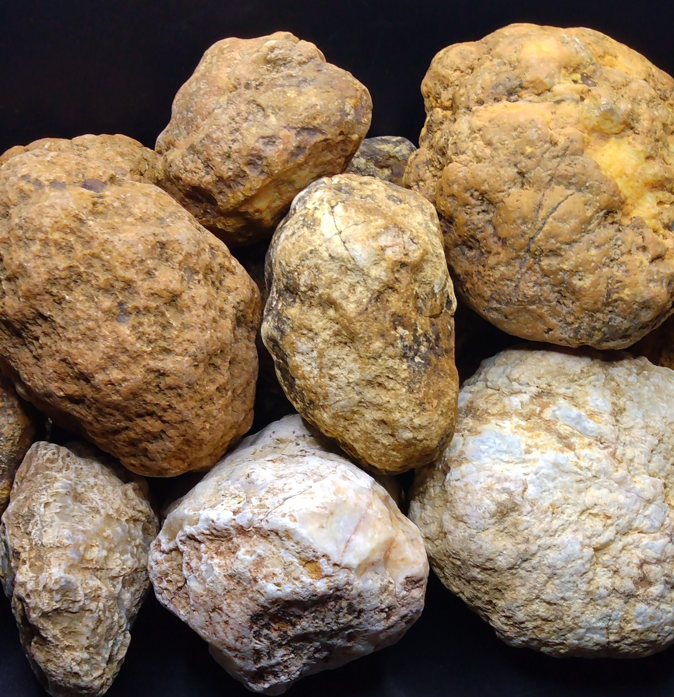 Unbroken Geode Rocks