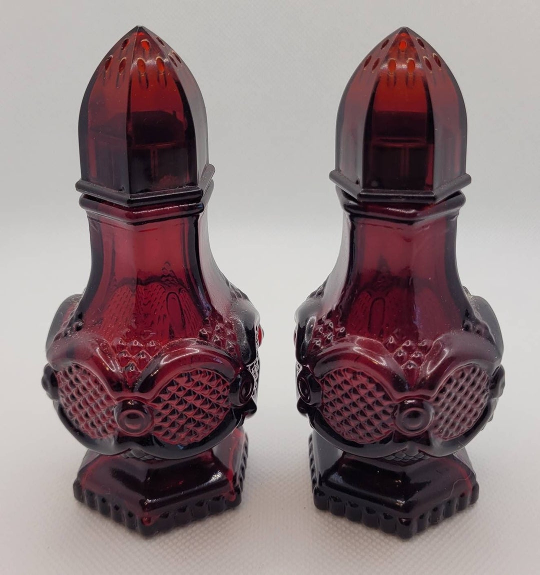 Vintage Avon Ruby Red Glass Salt and Pepper Shakers - Etsy