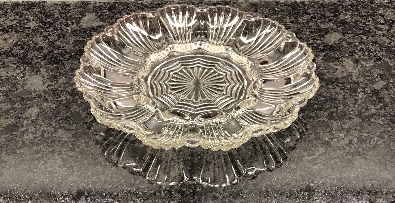 Anchor Hocking Clear Glass 10 Deviled Egg Plate Platter Oyster Server ...