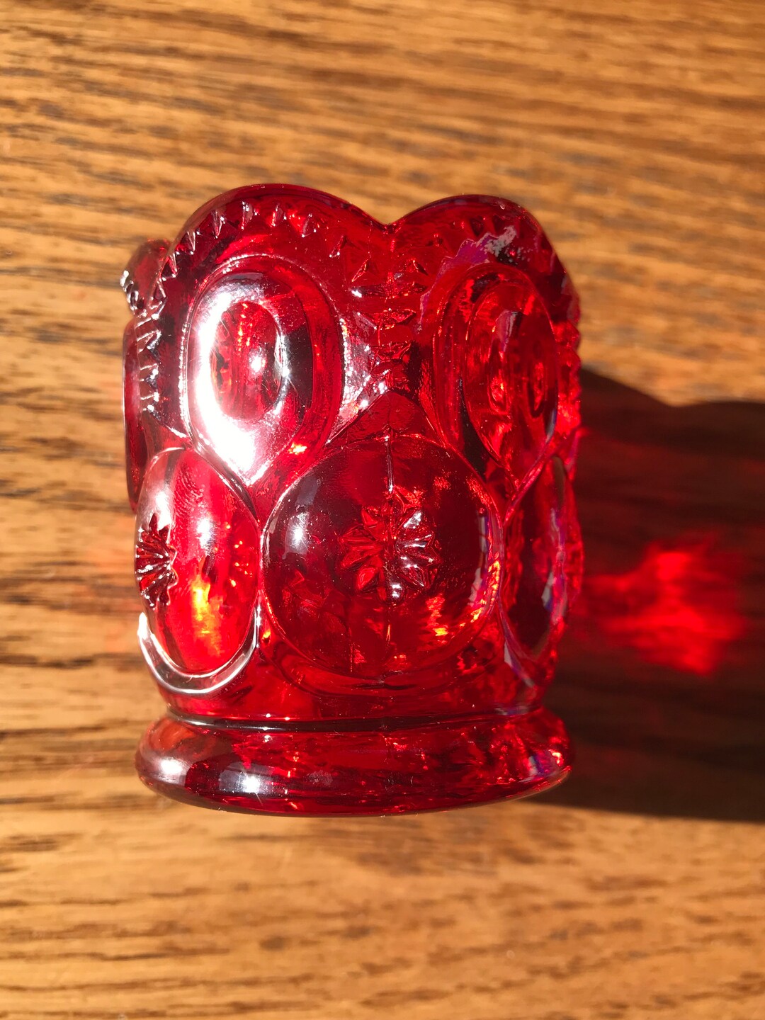 LE Smith Ruby Red Moon and Stars Glass Toothpick Holder Scalloped Rim ...