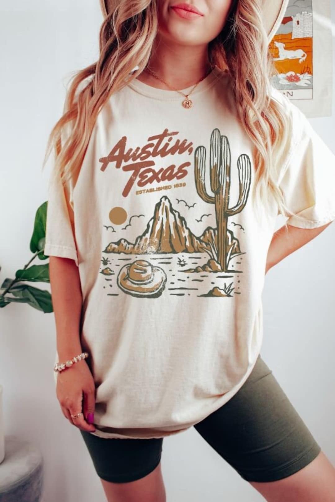 Austin Texas Tee, Austin T-shirt, Texas Vintage Inspired Cotton T-shirt ...