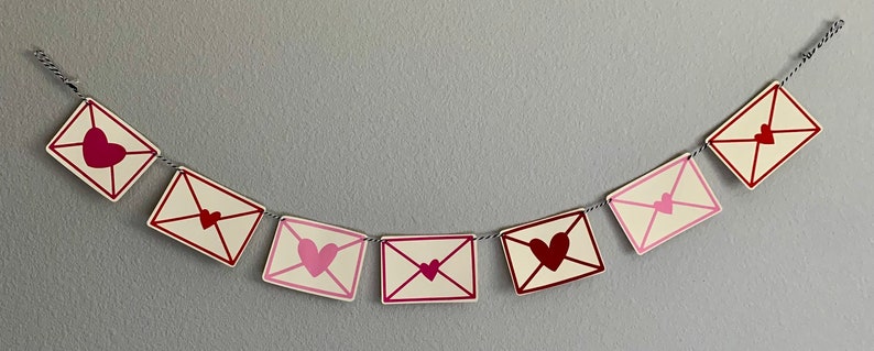 Garland: Valentine’s Day Envelopes - Etsy