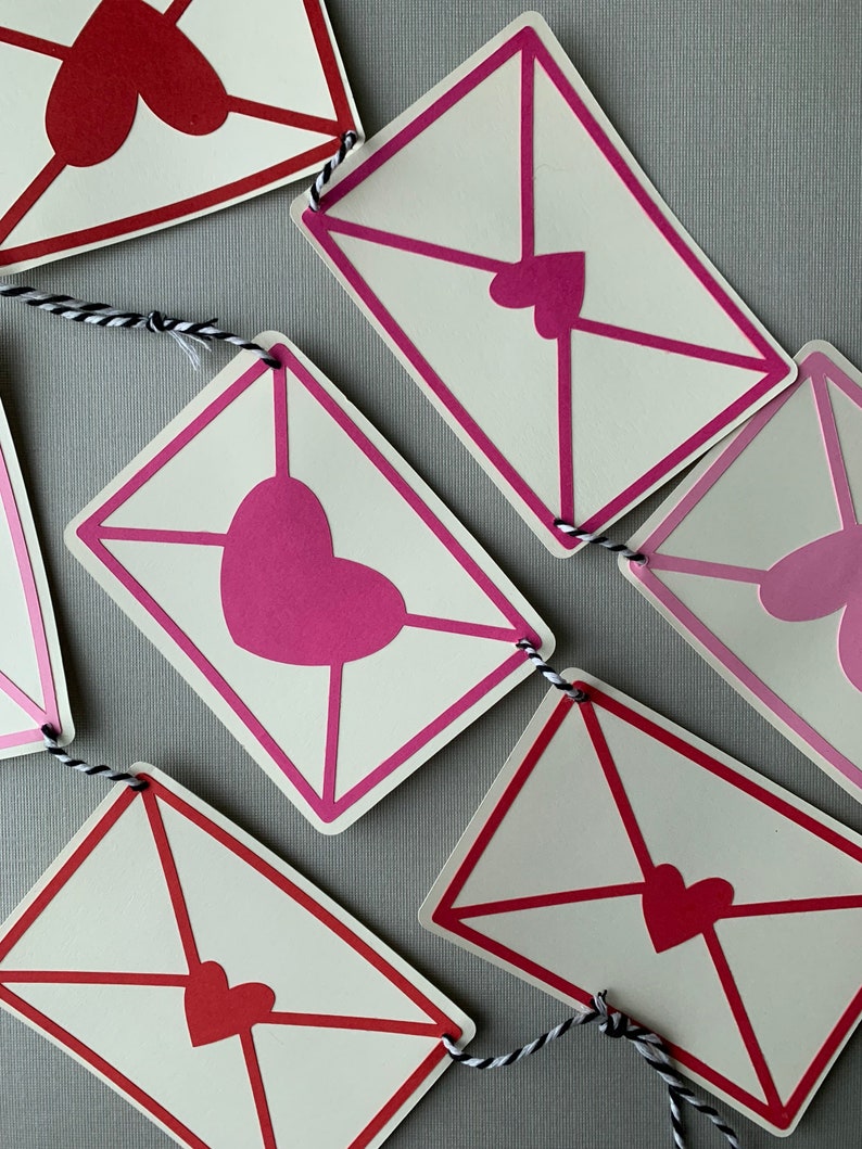Garland: Valentines Day Envelopes - Etsy