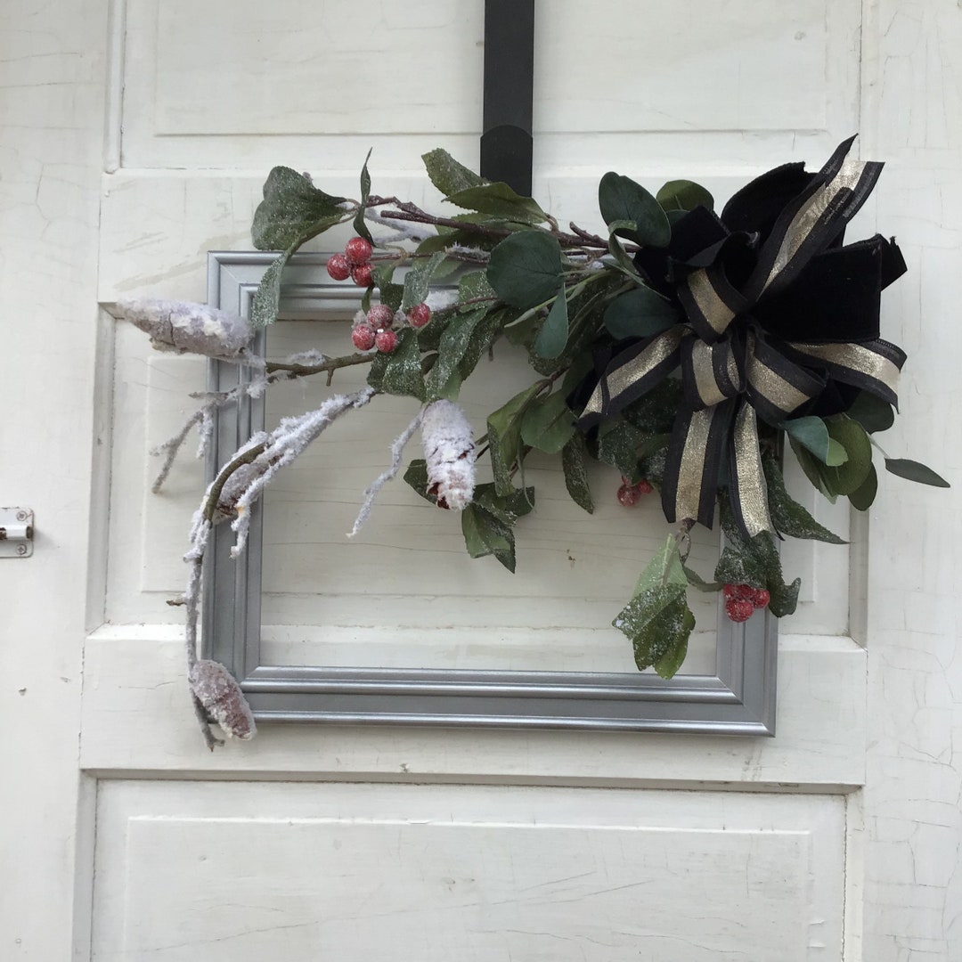 Square Christmas Wreath, Rectangle Christmas Wreath, Black and Gold ...