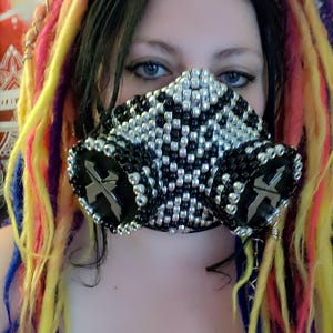 Kandi Gas Mask Excision silver and Black Rave, Festival, Cosplay, Party ...