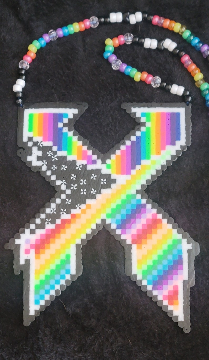 Large Excision Perler Necklace - Etsy