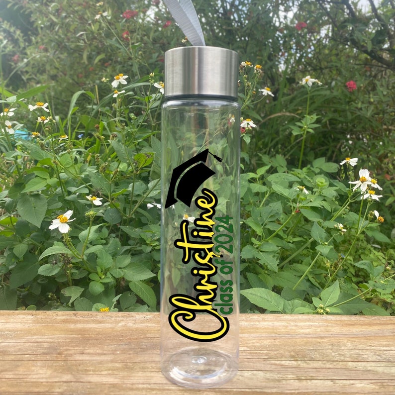 Graduation Water Bottle, Personalized Reusable Bottle for Senior ...