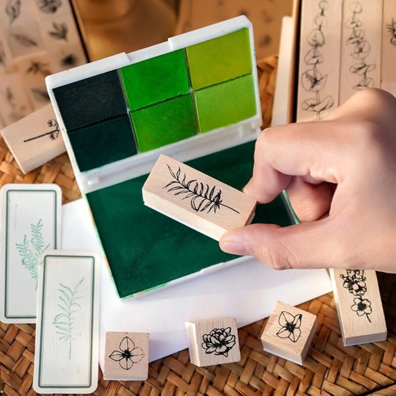 Set of 22 Items, Wooden Rubber Stamp, Plant, Leaf, Floral, Decorative ...