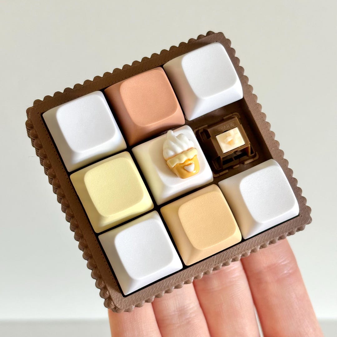 9 Button Desktop ASMR ADHD Sensory Fidget Toy - Creamy Clicky Silent ...