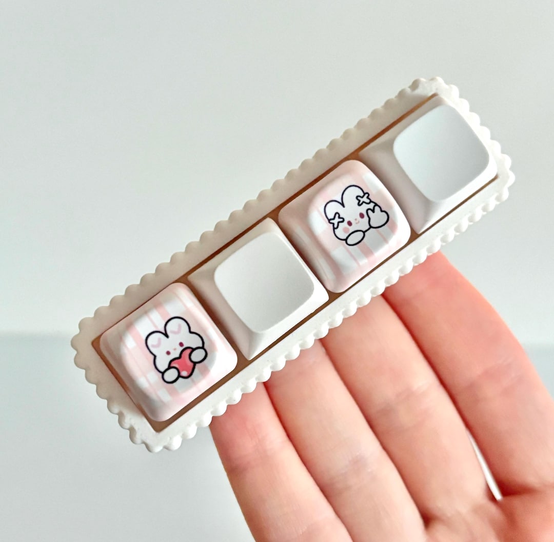 Desktop Mechanical Keyboard Fidget Toy Keychain - 4 Key ASMR Sensory ...